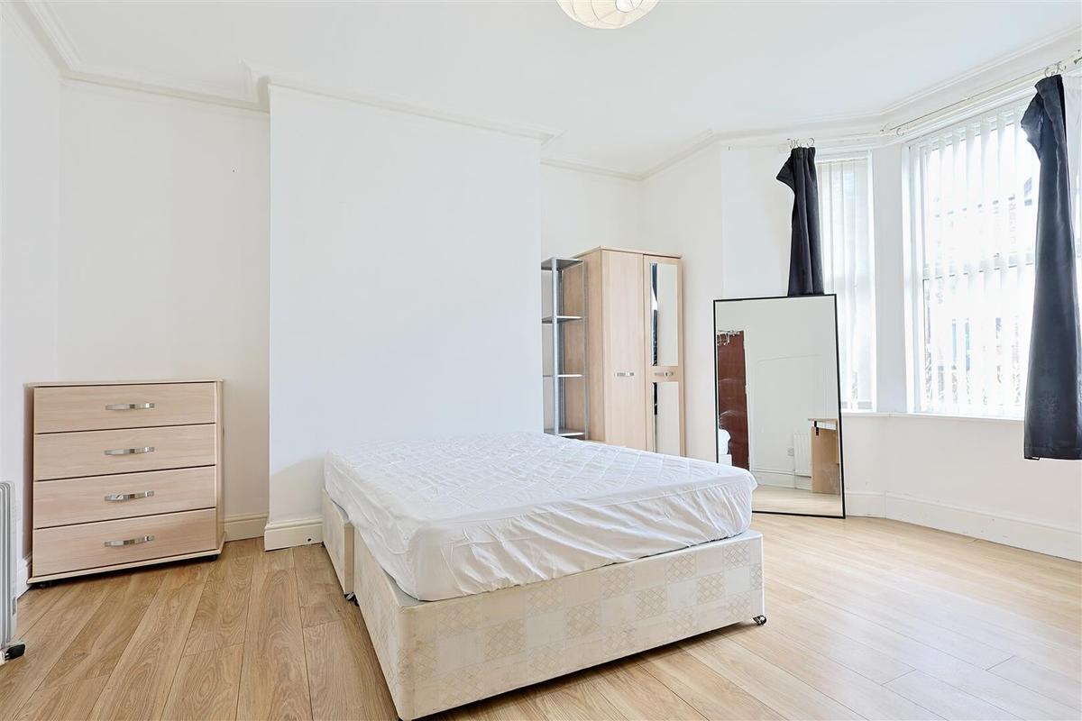 5 bedroom house for rent Hotspur Street Newcastle, NE6 5BE | UniHomes