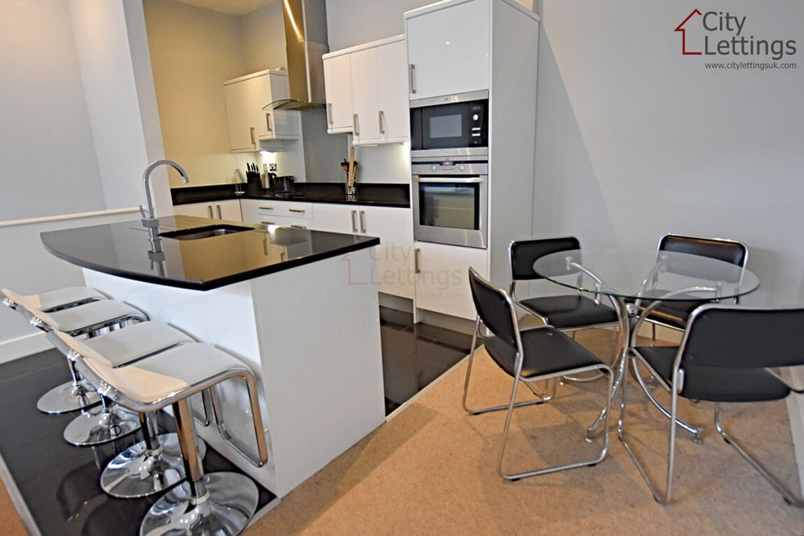 2 bedroom apartment for rent The Axis, Nottingham, NG1 5FW | UniHomes