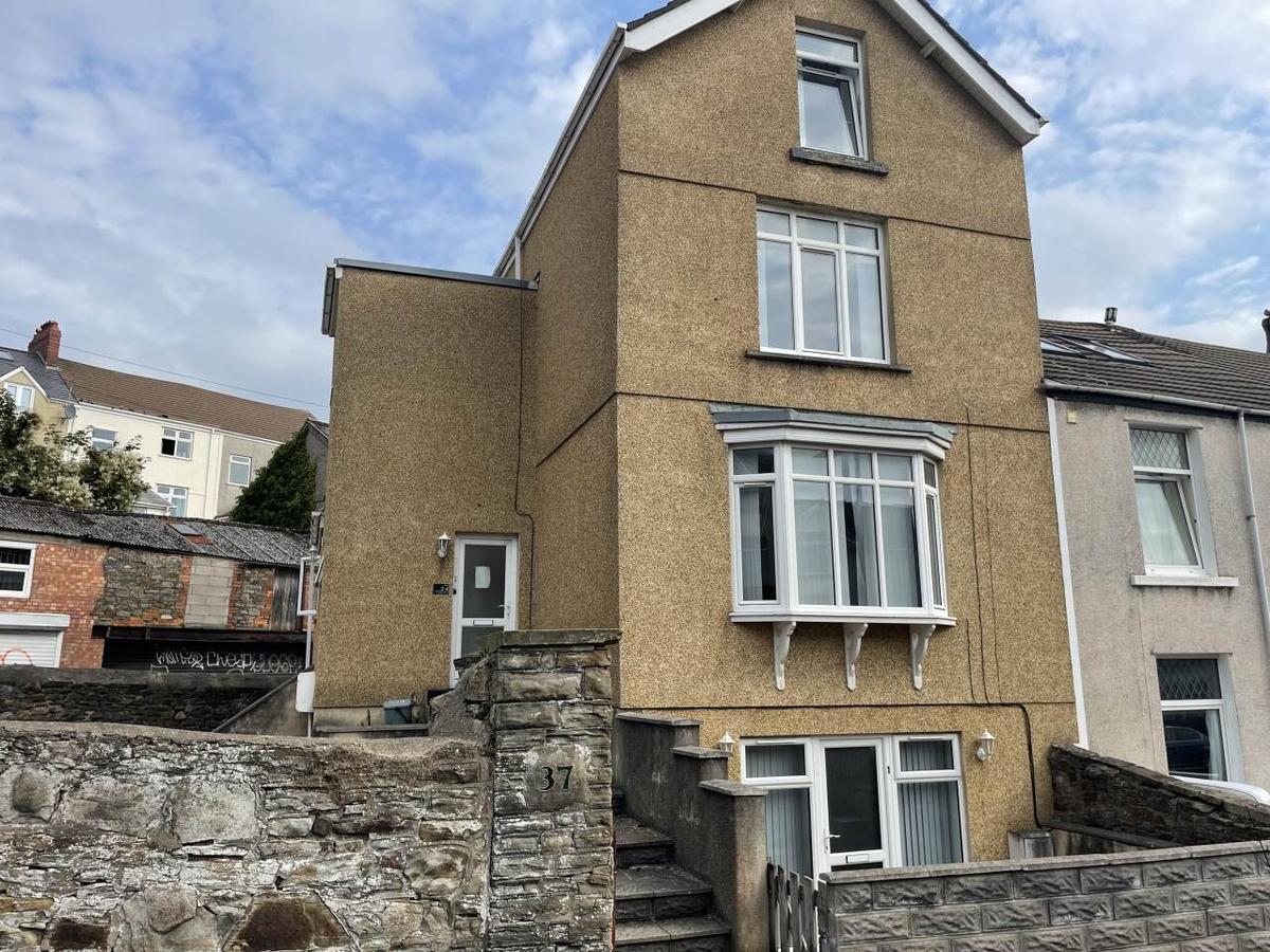 1 bedroom apartment for rent Brunswick Street, City Centre Swansea, SA1 ...
