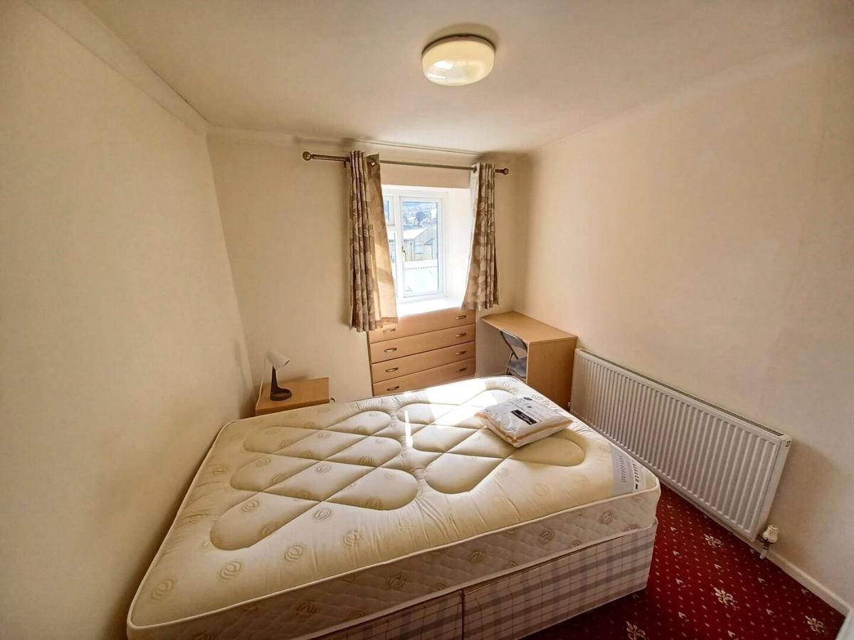 6 bedroom house for rent Upper East Hayes Bath, BA1 6LR | UniHomes