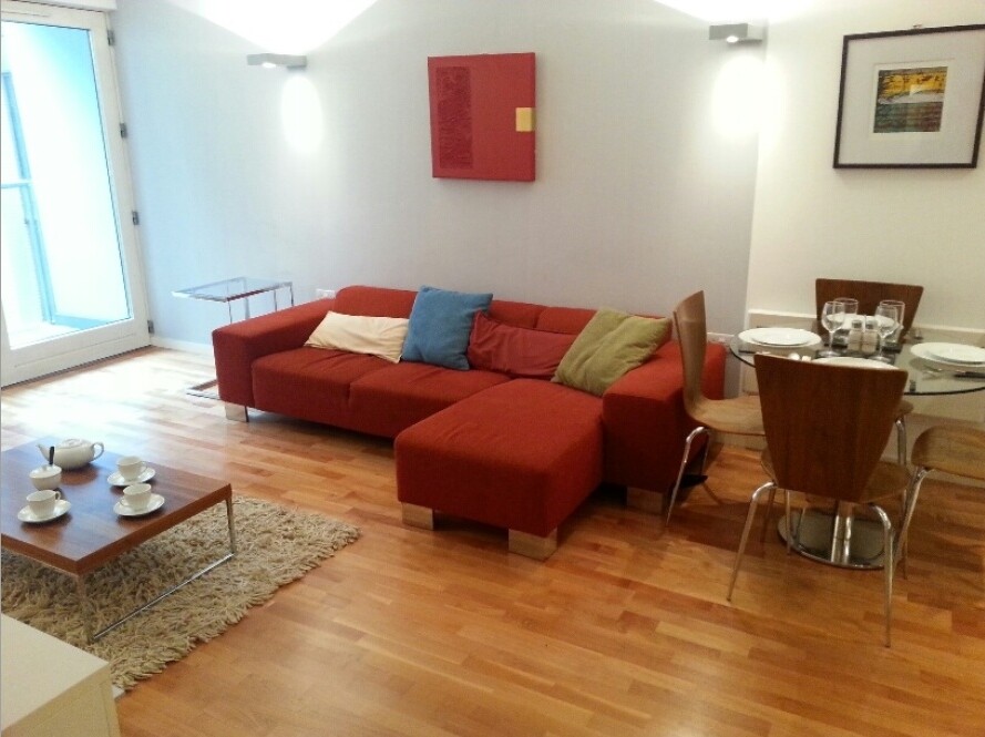 2 bedroom house for rent Lumiere Building Manchester, M15 4QL | UniHomes