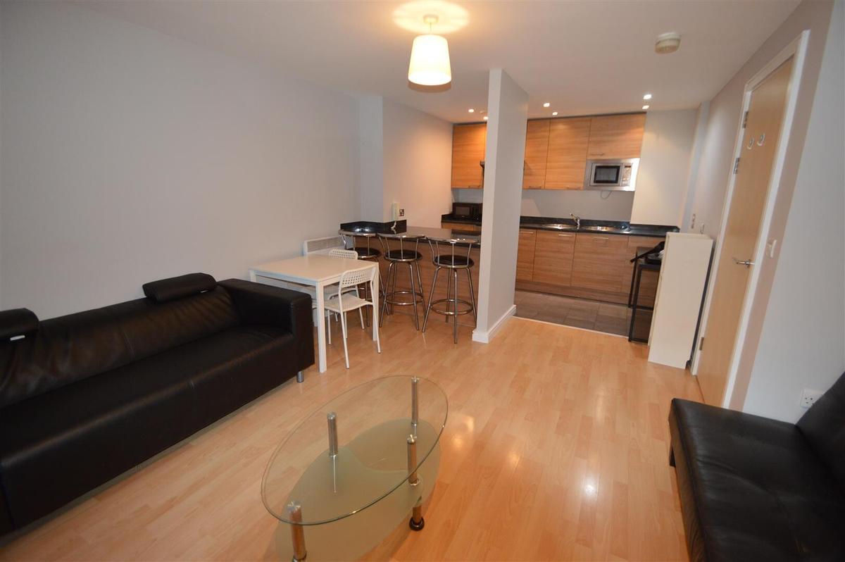 2 bedroom apartment for rent The Quadrangle Manchester, M1 5QD | UniHomes