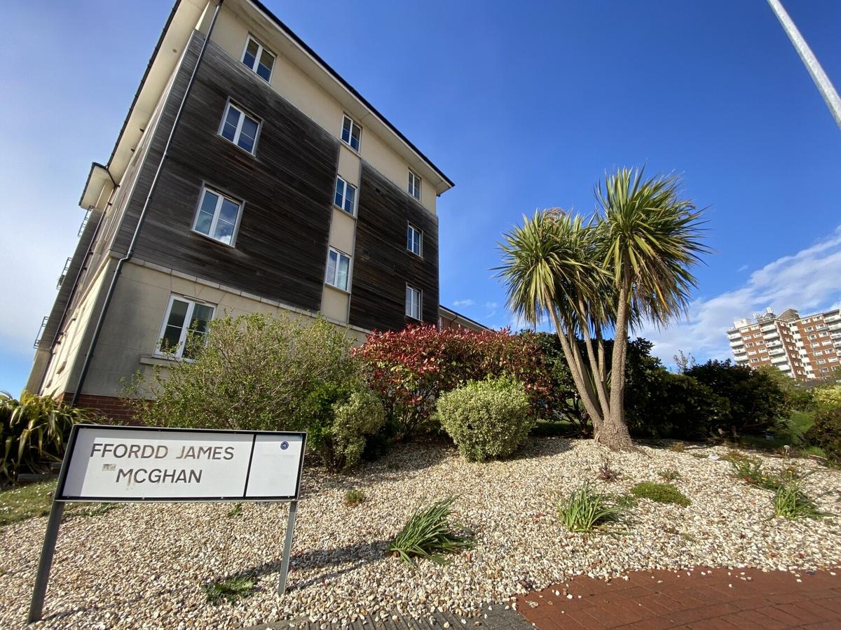 2 bedroom apartment for rent Ffordd James Mcghan, Cardiff, CF11 7JT ...
