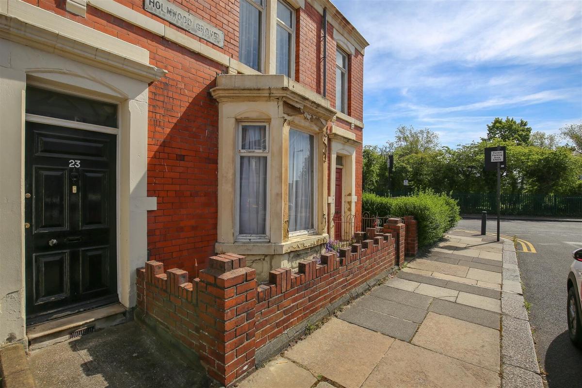 5 bedroom apartment for rent Holmwood Grove Newcastle, NE2 3DS | UniHomes