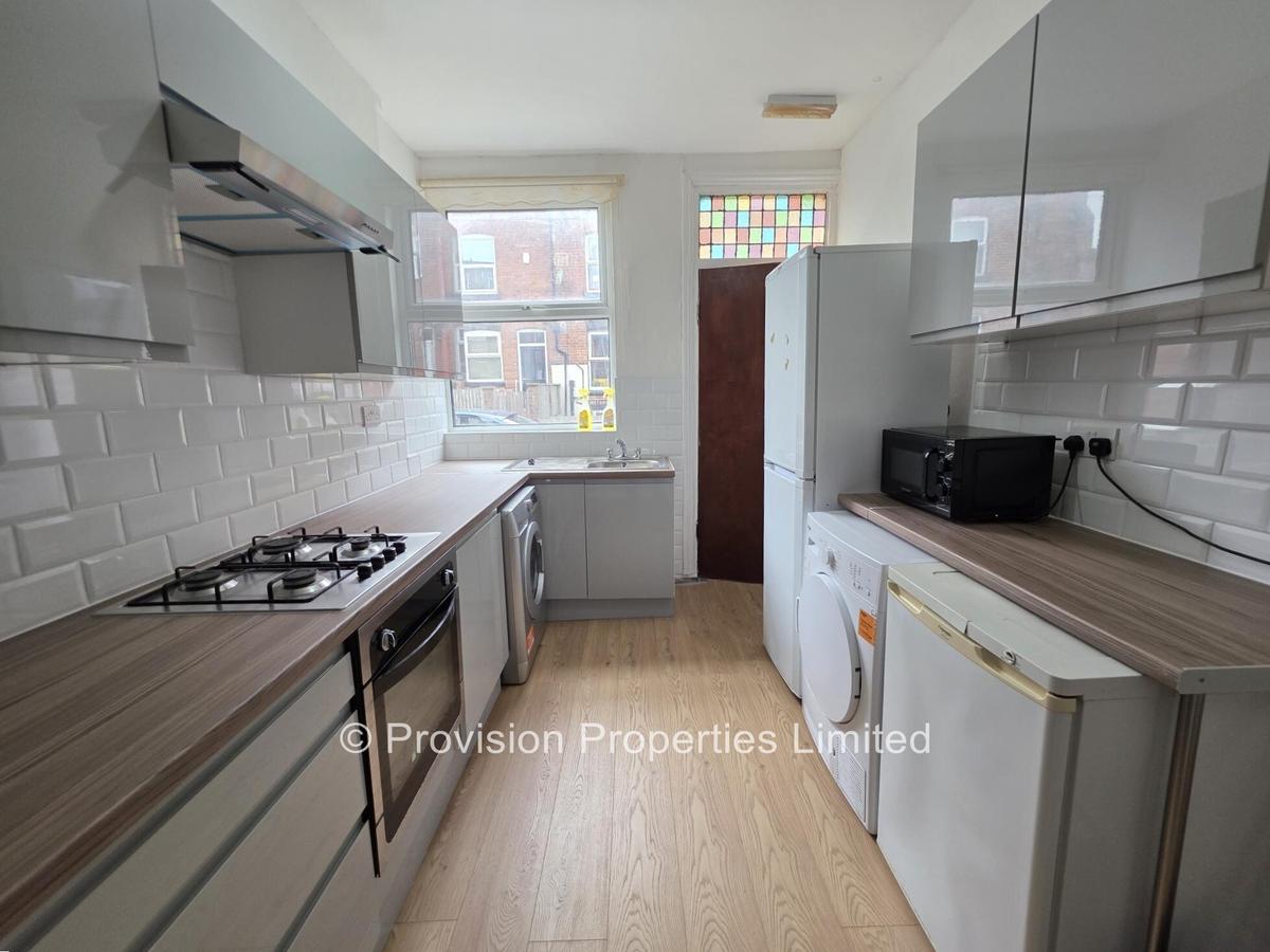 6 bedroom house for rent Thornville Road Leeds, Leeds, LS6 1JY | UniHomes