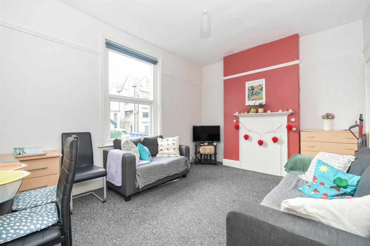 3 bedroom apartment for rent Ecclesall Road Sheffield, S11 8PY | UniHomes