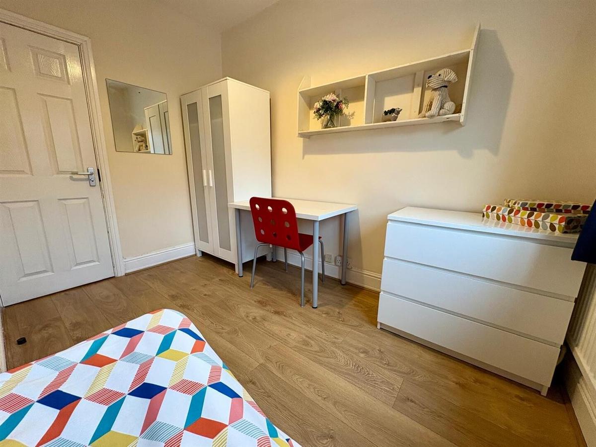 5 bedroom house for rent Pomona Street Sheffield, S11 8JN | UniHomes