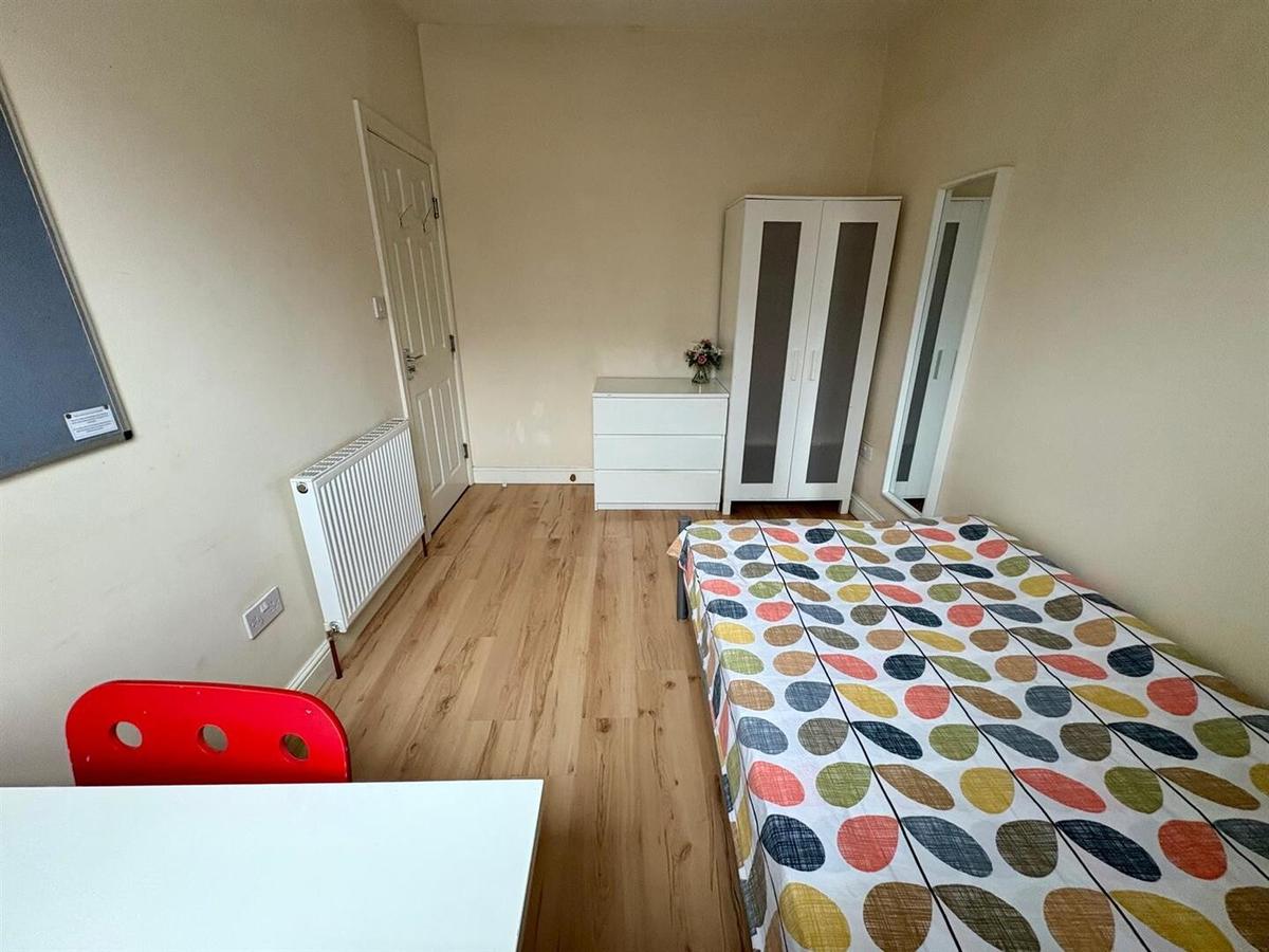 5 bedroom house for rent Pomona Street Sheffield, S11 8JN | UniHomes