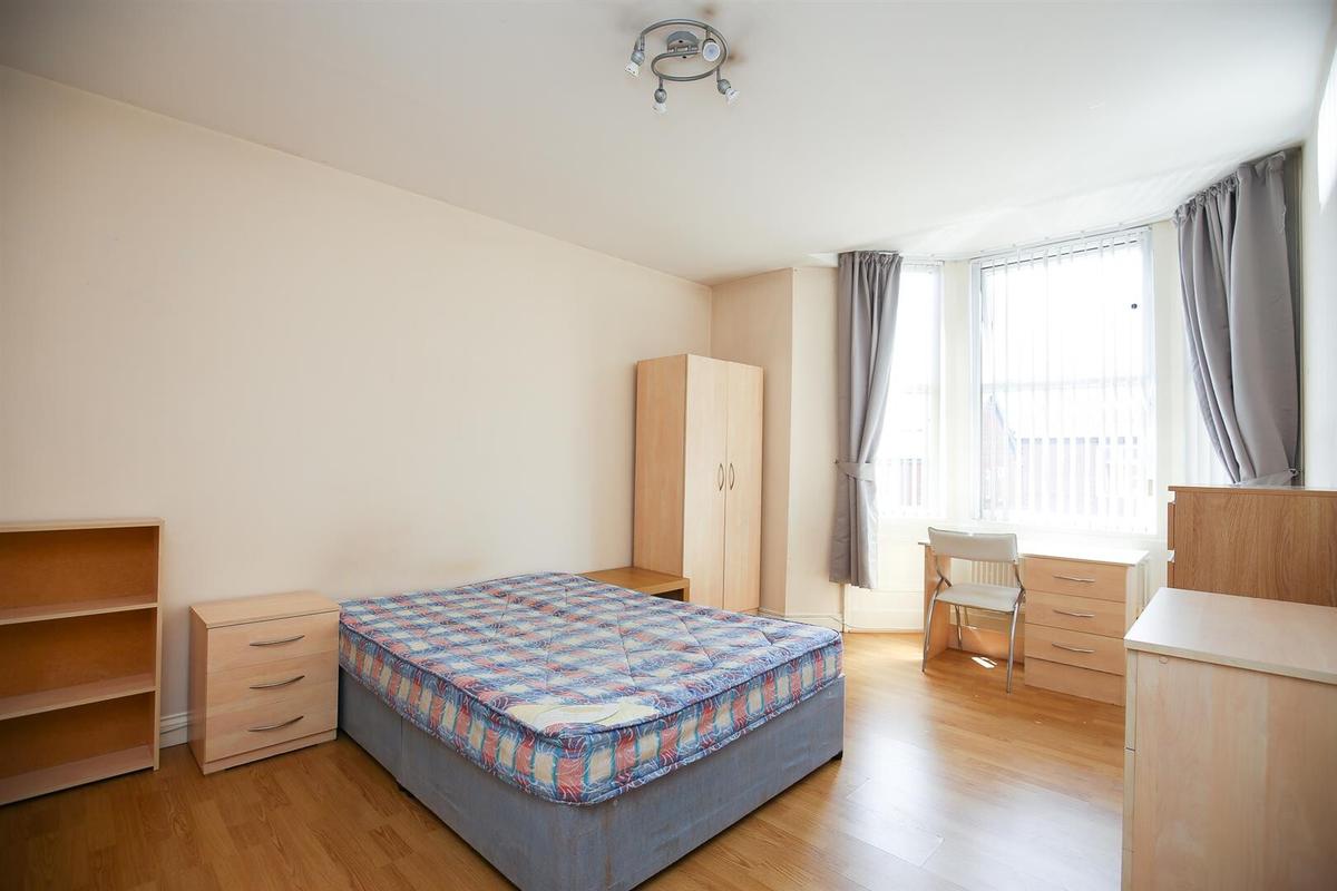 4 bedroom apartment for rent Cavendish Road, Newcastle, NE2 2NJ | UniHomes