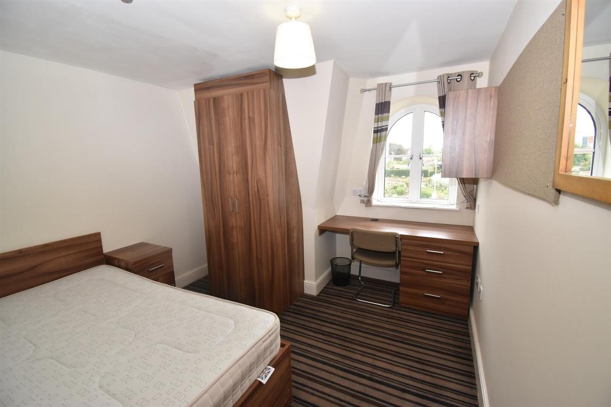 6 bedroom apartment for rent Station House, Leamington Spa, CV31 3NS | UniHomes