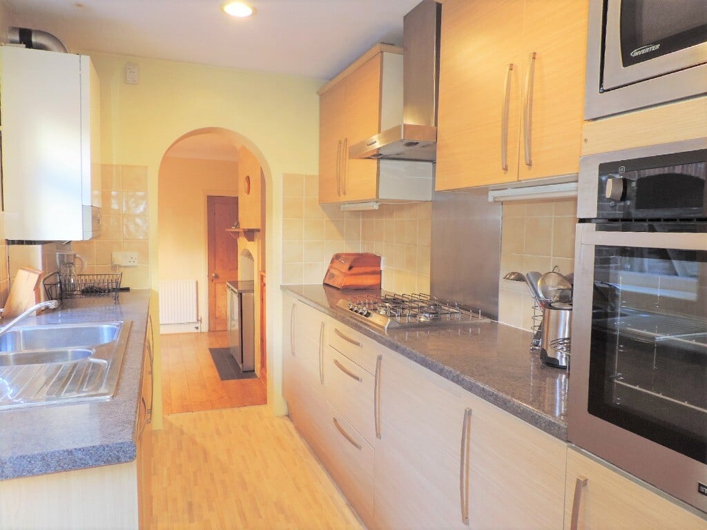 4 bedroom house for rent Walnut Tree Close, Surrey, GU1 4UQ | UniHomes