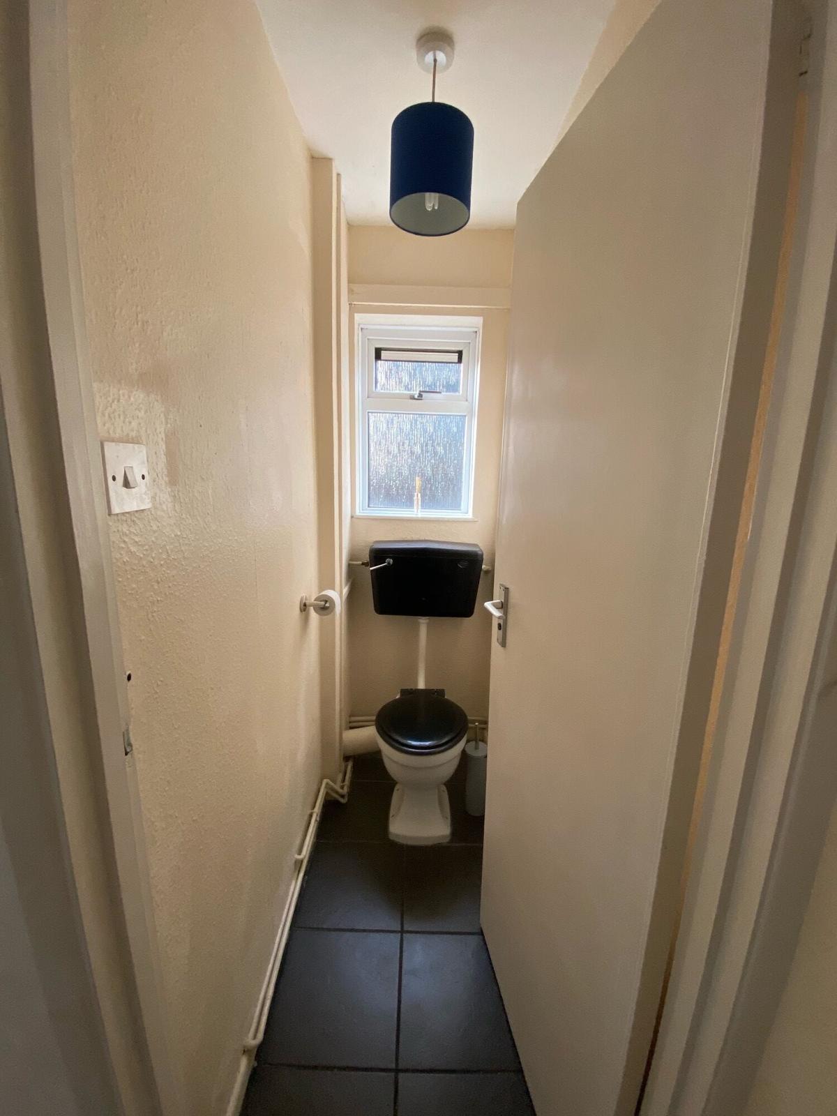 2 Bedroom House For Rent Geranium Walk Colchester Co4 3rb Unihomes