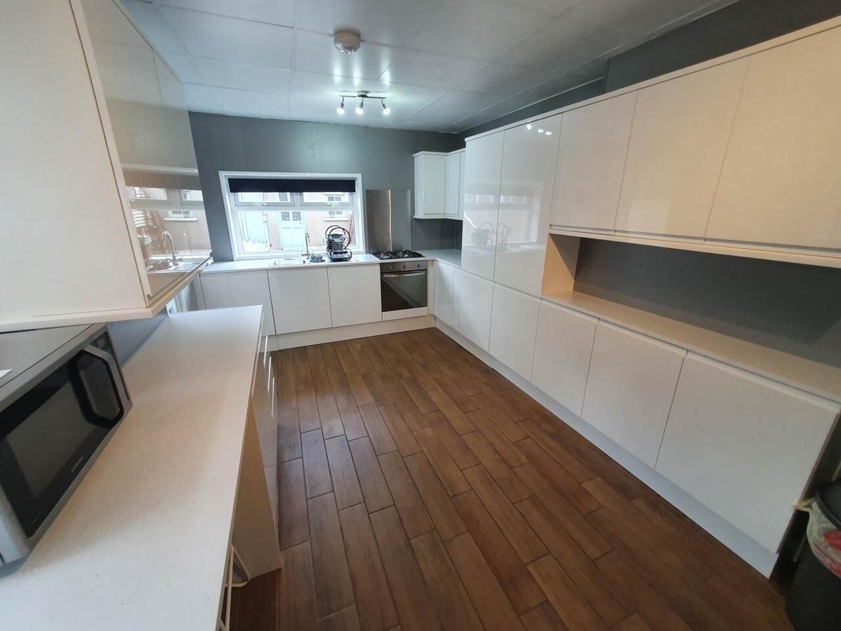 7 bedroom house for rent Cathays Terrace Cardiff, CF24 4HU | UniHomes