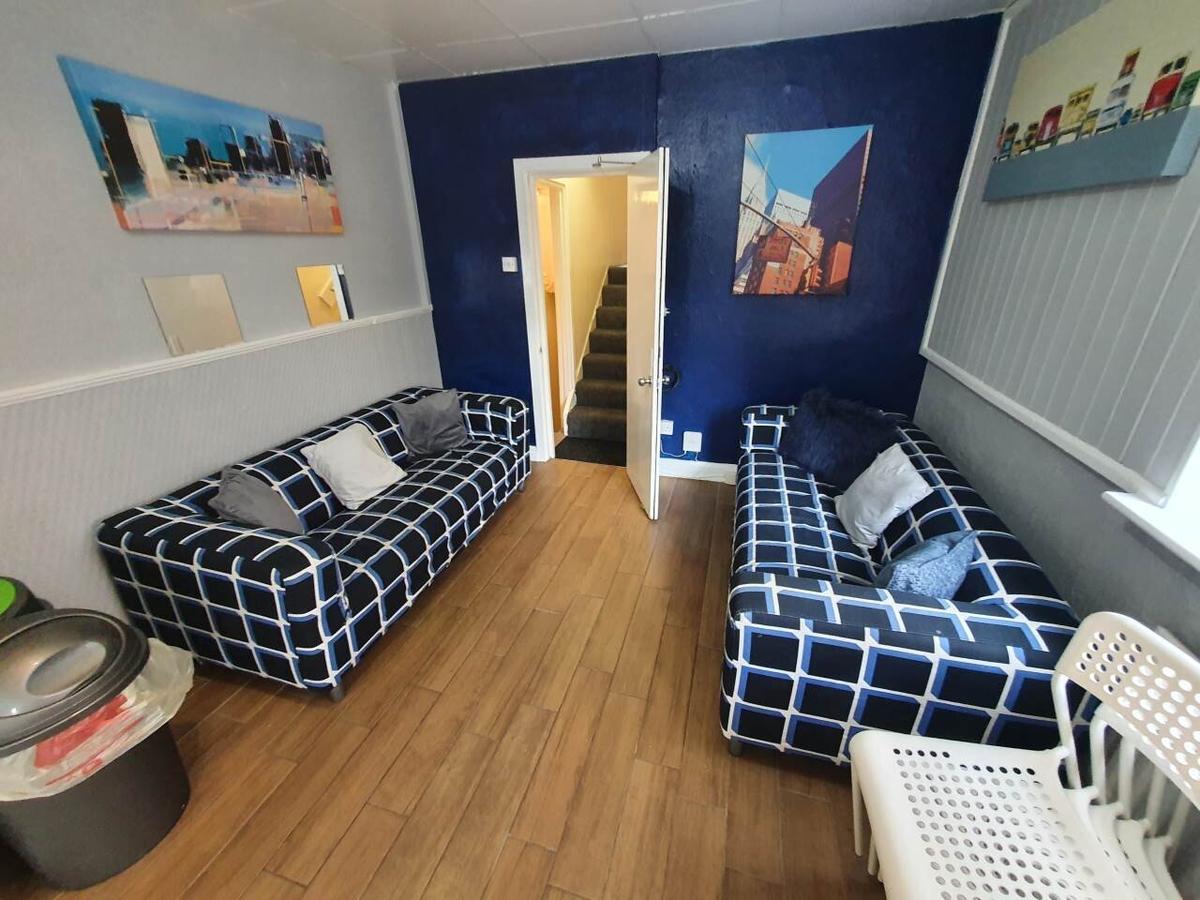 7 bedroom house for rent Cathays Terrace Cardiff, CF24 4HU | UniHomes