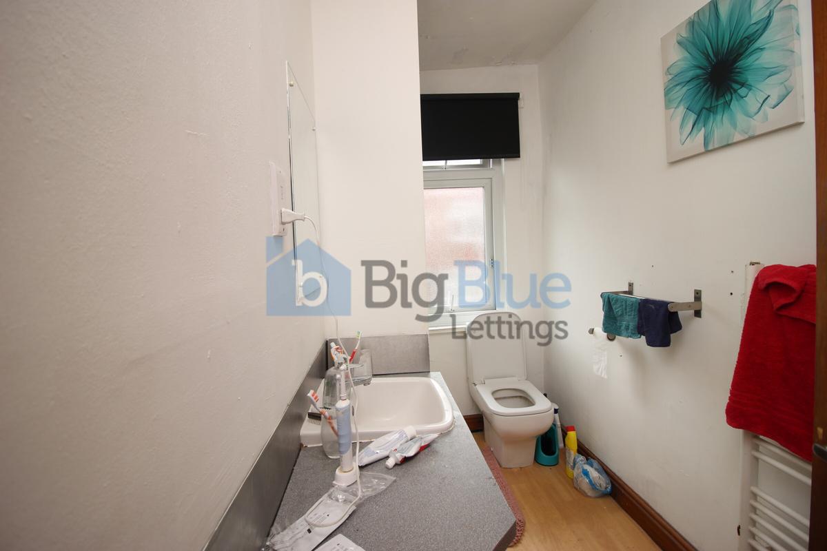 8 bedroom house for rent Manor Drive, Leeds, LS6 1DD | UniHomes