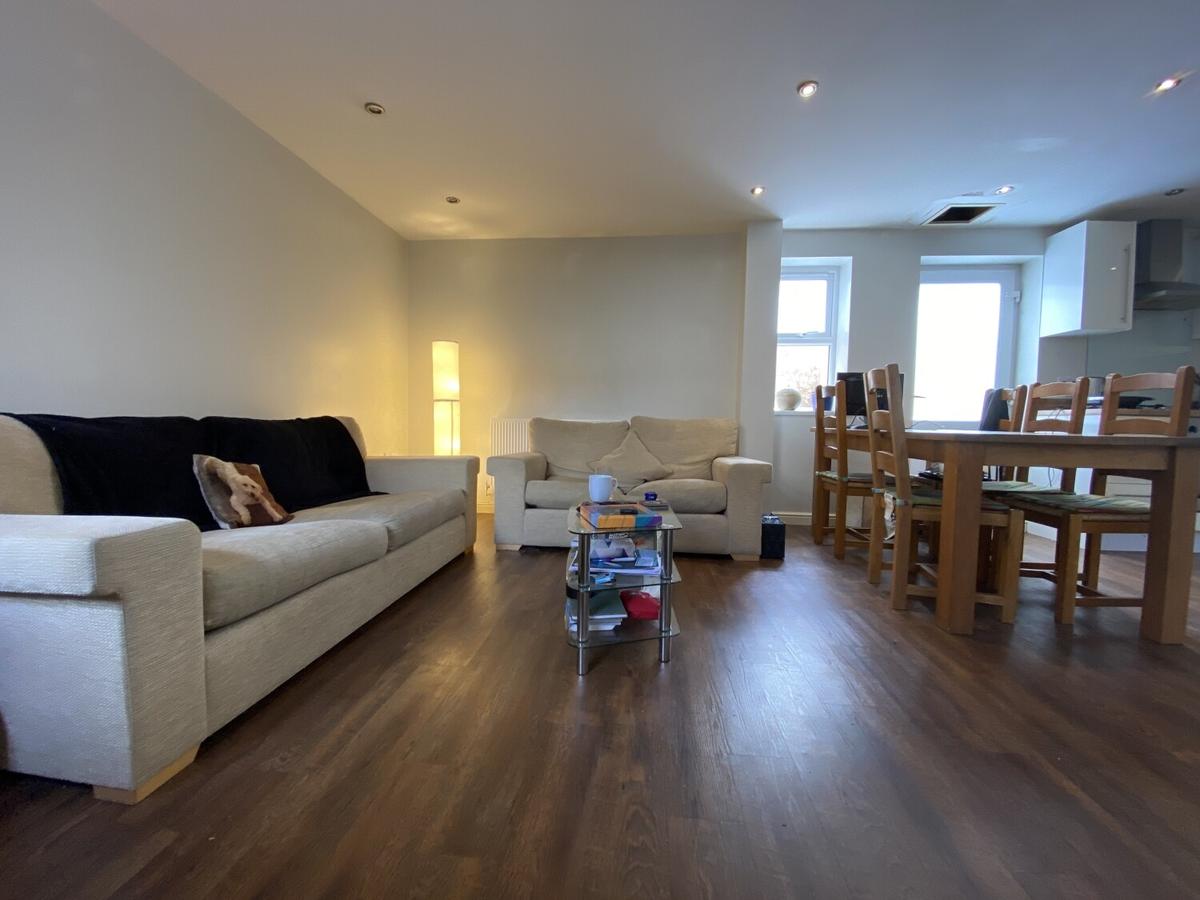 3 bedroom apartment for rent Talygarn Street, Cardiff, CF14 3PS | UniHomes