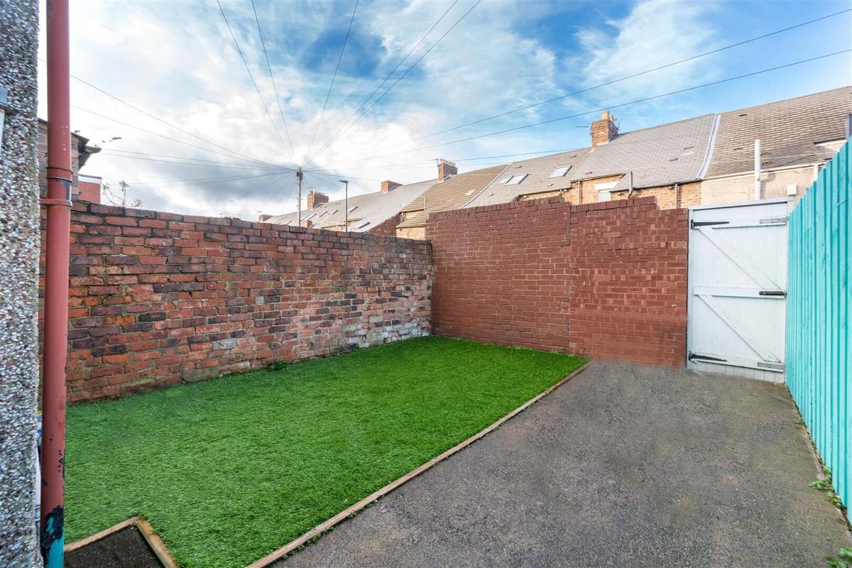 4 bedroom house for rent Hotspur Street Newcastle, NE6 5BE | UniHomes