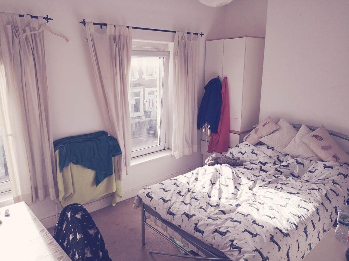 4 bedroom house for rent Glenroy Street Cardiff, CF24 3JZ | UniHomes