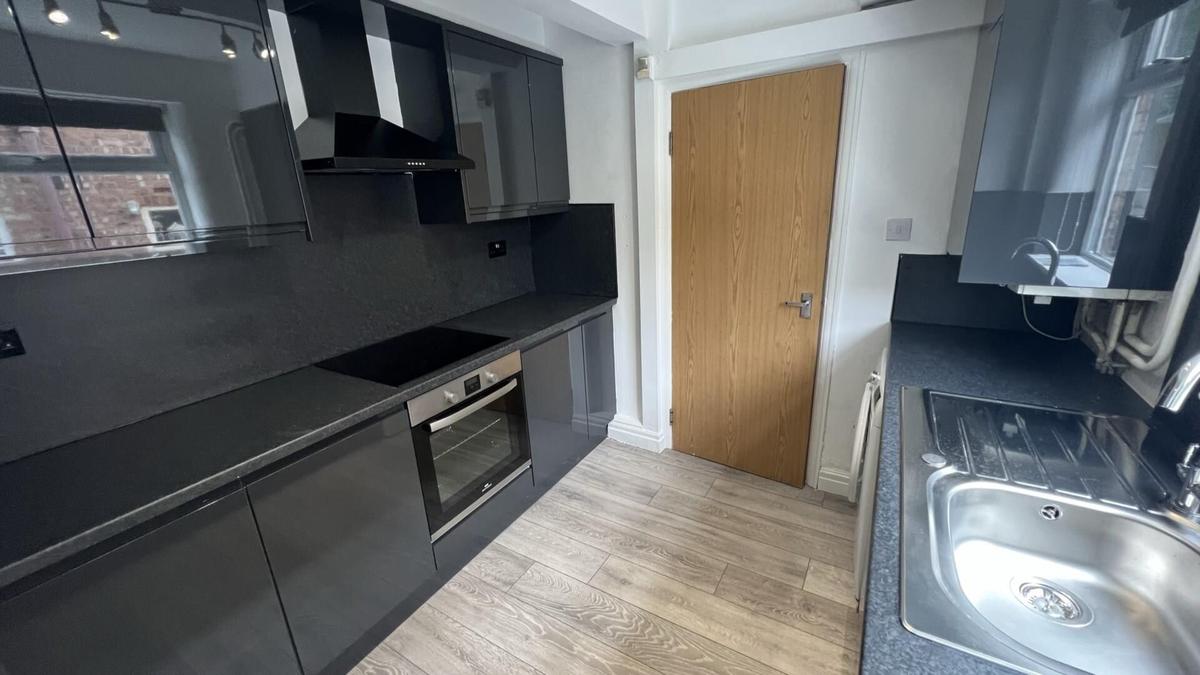 4 bedroom house for rent Talbot Road, Manchester, M14 6TA | UniHomes