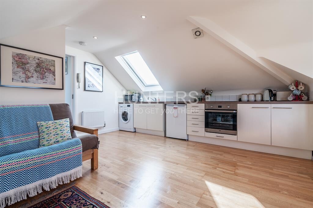 1 bedroom apartment for rent Manstone Road, London, NW2 3XG | UniHomes