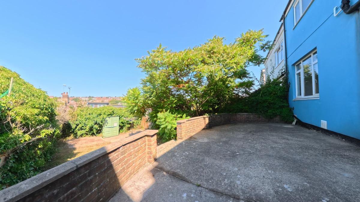 5 bedroom house for rent Mafeking Road Brighton, BN2 4EL | UniHomes