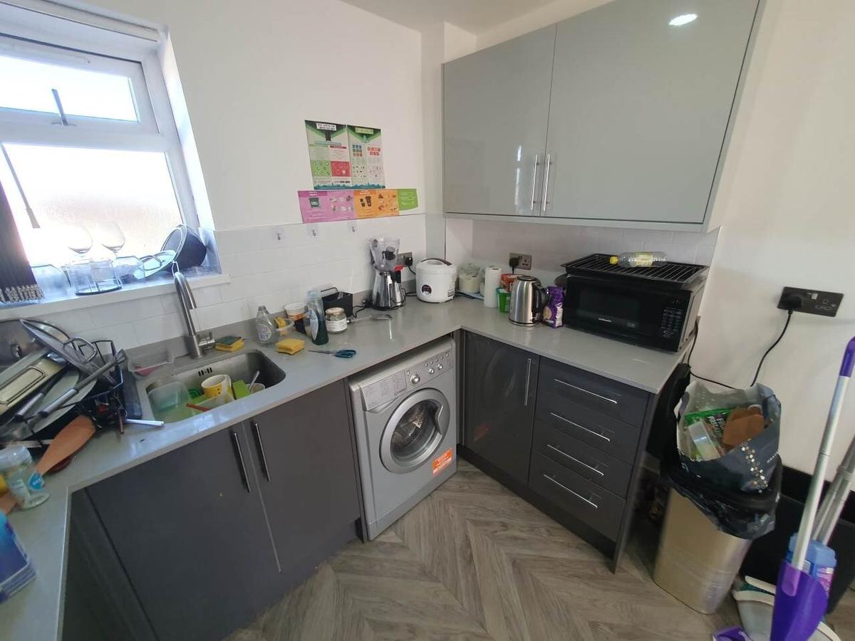 2 bedroom house for rent Maindy Road Cardiff, CF24 4HP | UniHomes