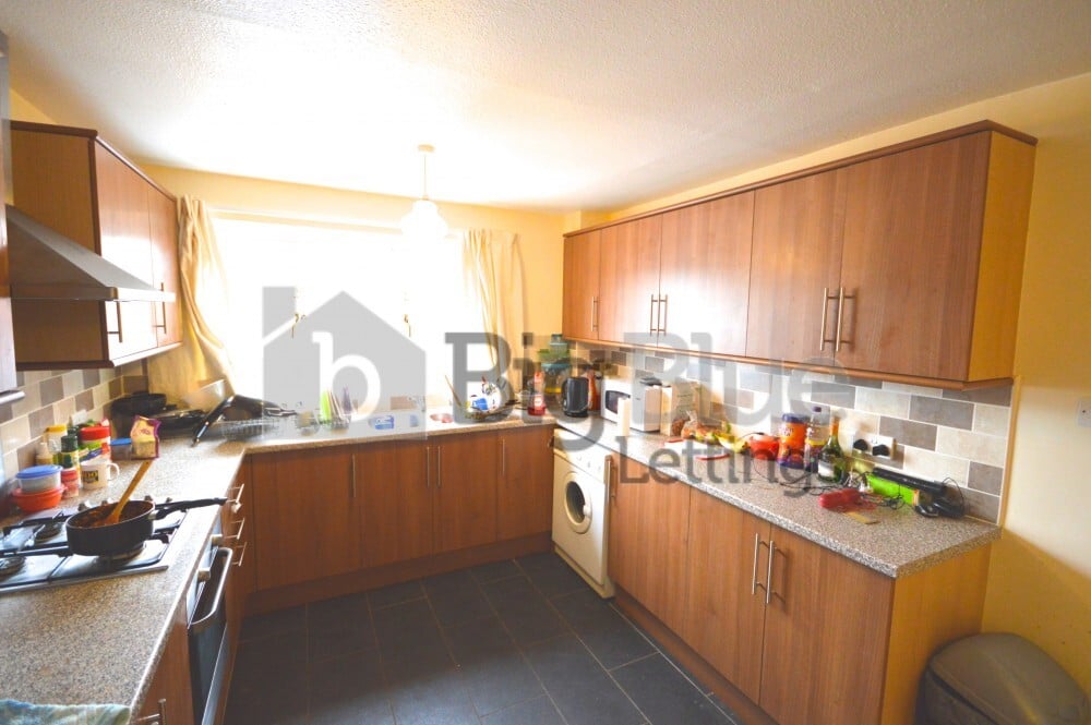 3 bedroom house for rent Consort Terrace Leeds, LS3 1ET | UniHomes