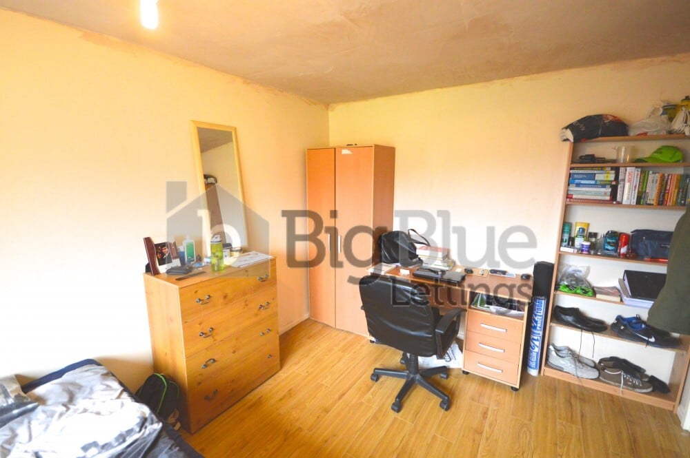 3 bedroom house for rent Consort Terrace, Leeds, LS3 1ET | UniHomes