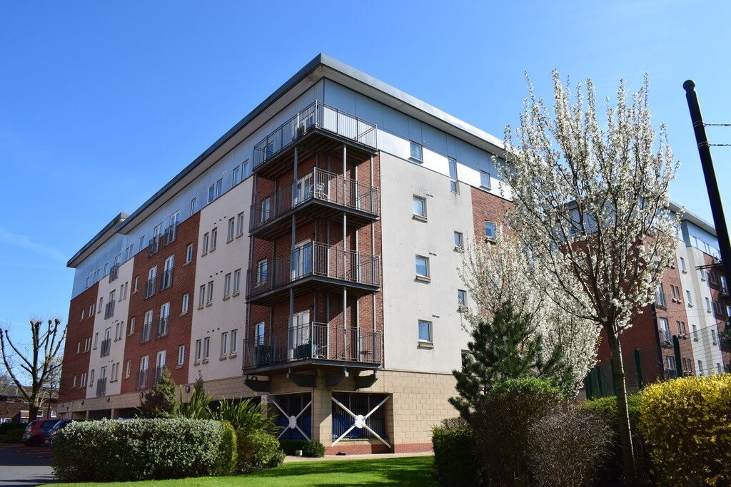 2 bedroom house for rent Platt House Manchester, M5 3DR | UniHomes