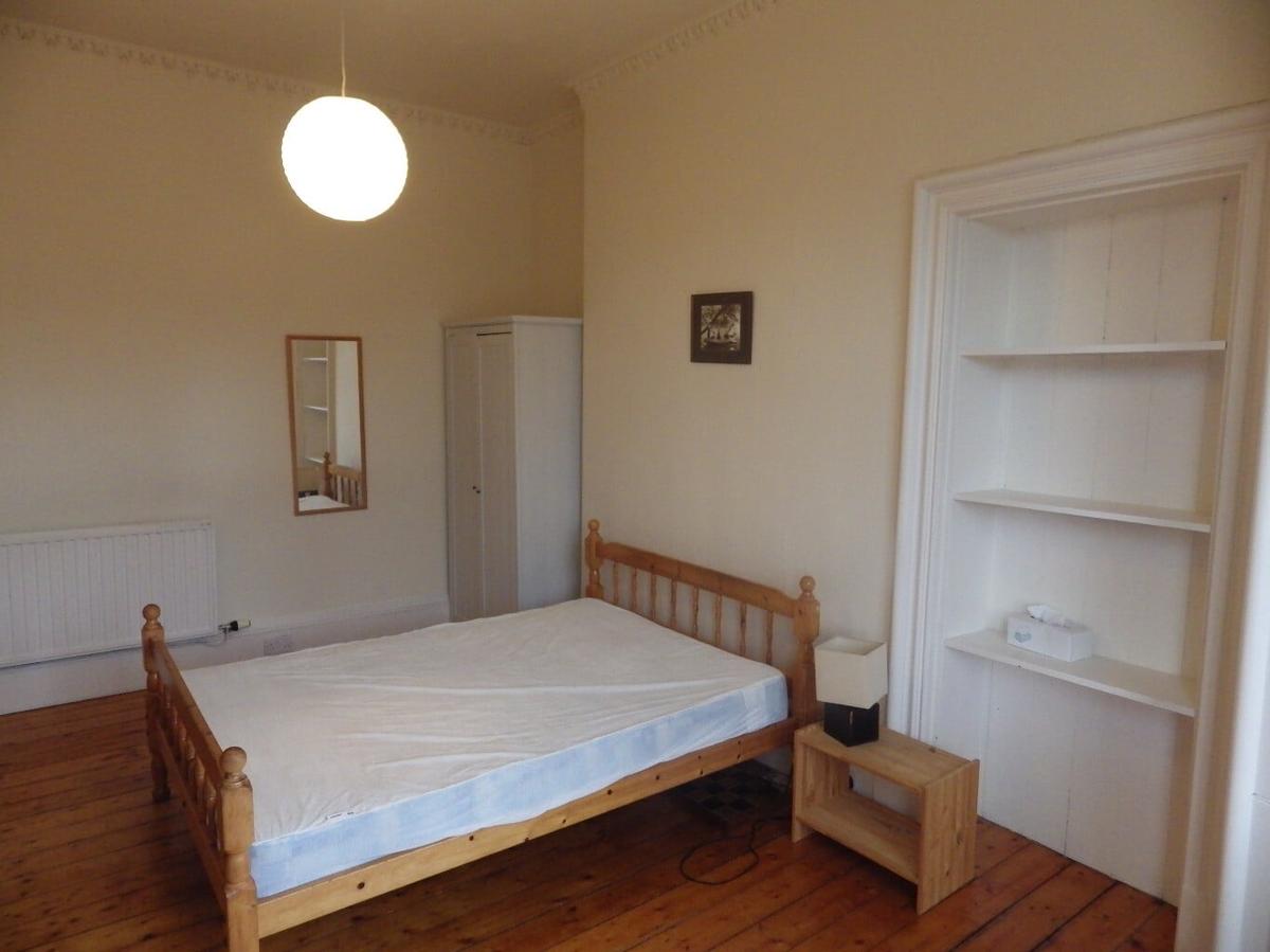4 bedroom apartment for rent Comiston Road Edinburgh, EH10 5QJ | UniHomes