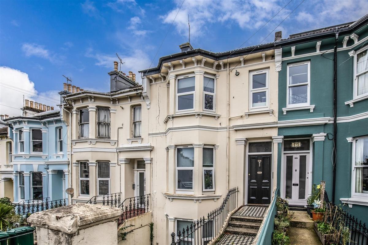 3 bedroom apartment for rent Ditchling Rise, Brighton, BN1 4QR | UniHomes