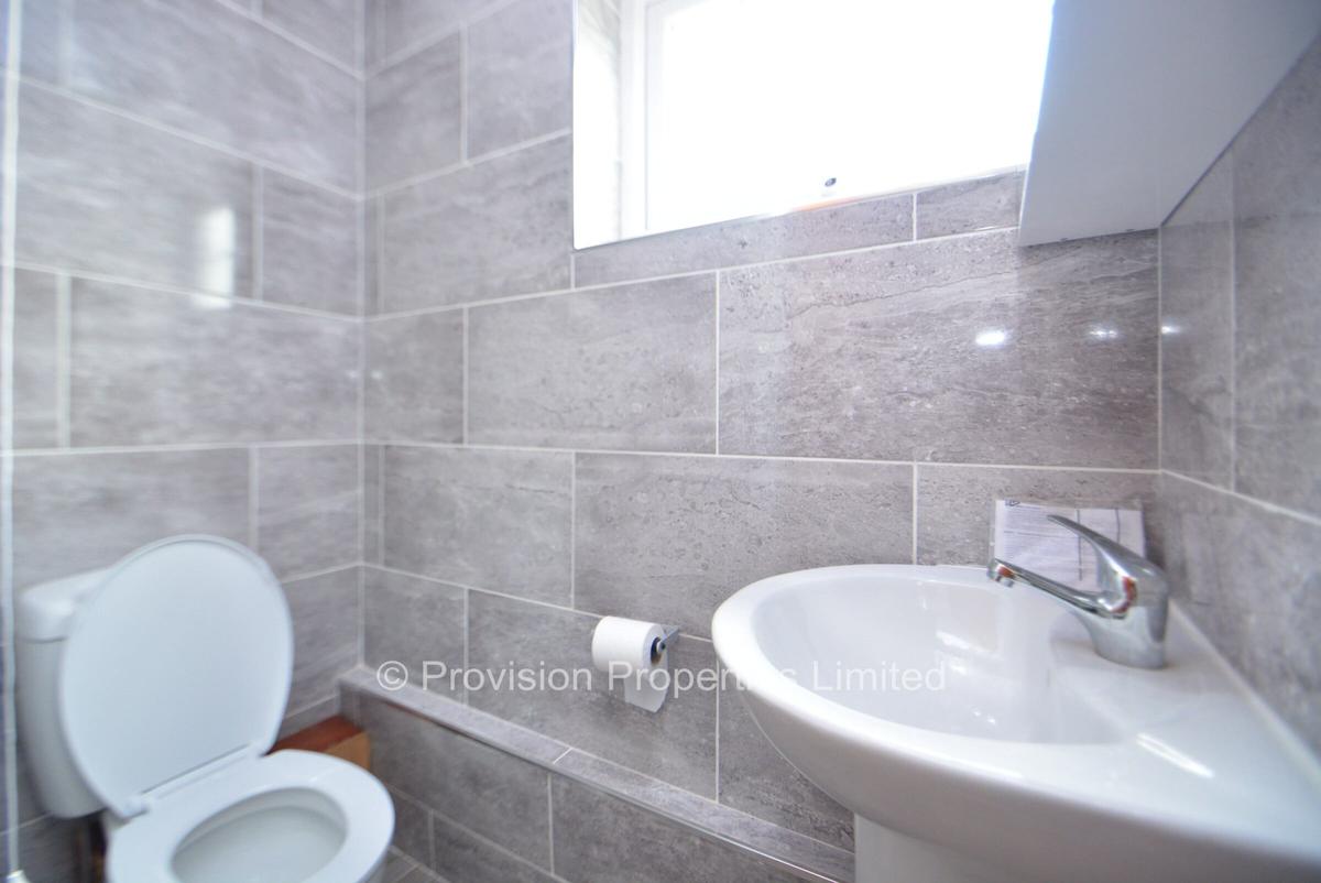 3 bedroom house for rent Howden Gardens Leeds Leeds, LS6 1SH | UniHomes