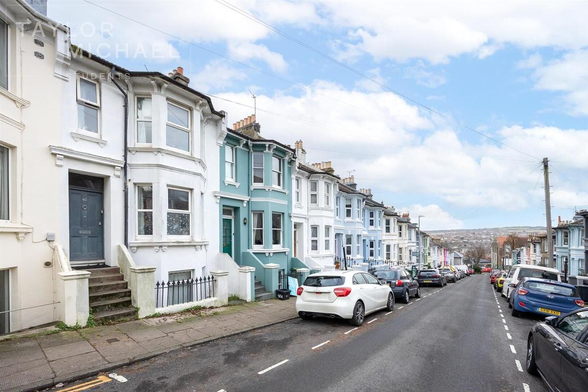 4 bedroom house for rent Bentham Road Brighton, BN2 9XD | UniHomes