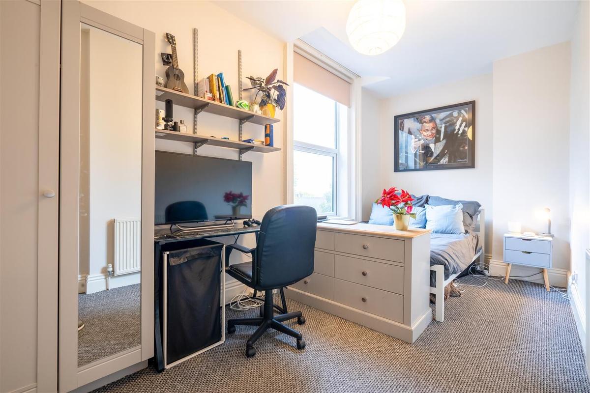 7 bedroom house for rent Tapton House Road Sheffield, S10 5BY | UniHomes
