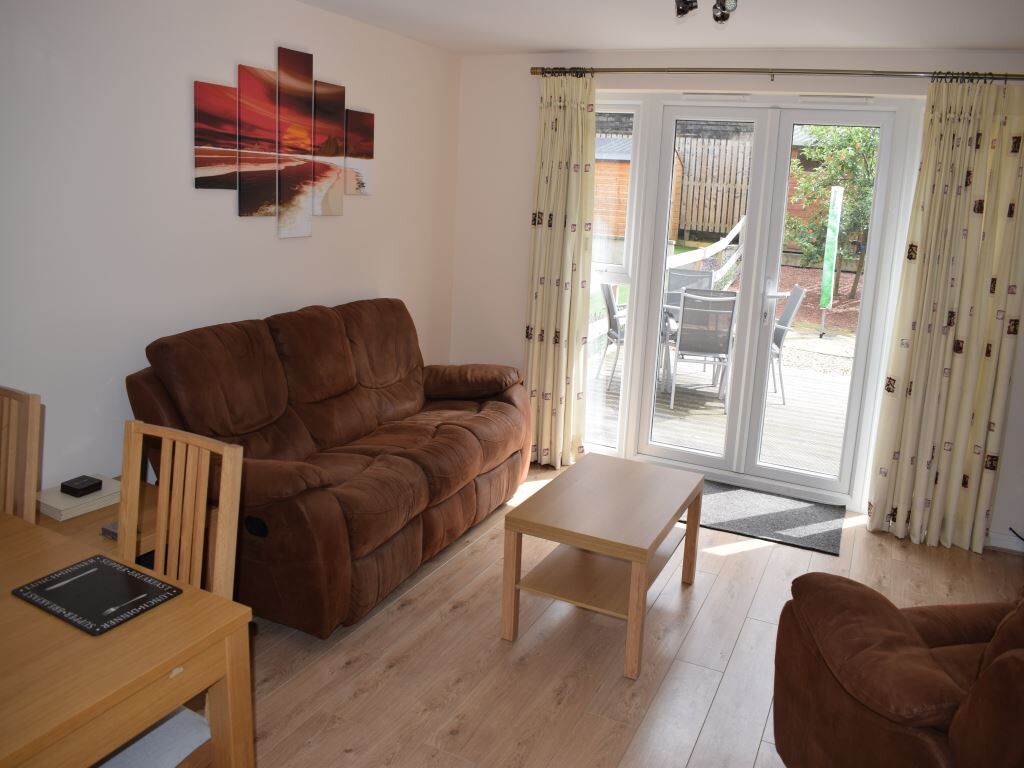 4 bedroom house for rent Slateford Gait, Edinburgh, EH11 1GX | UniHomes