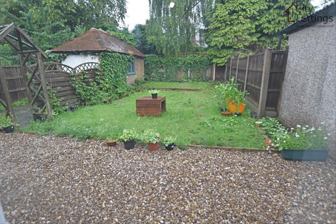 3 bedroom house for rent Russell Drive Nottingham, NG8 2BA | UniHomes