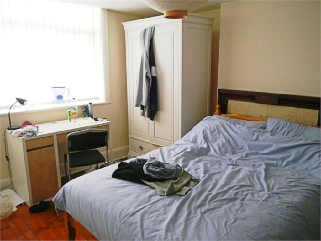 7 bedroom house for rent Rolleston Drive Nottingham, NG7 1JS | UniHomes