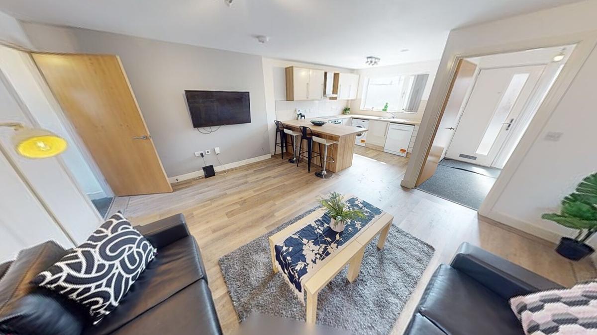 4 bedroom house for rent Huntingdon Street, Nottingham, NG1 3JH | UniHomes