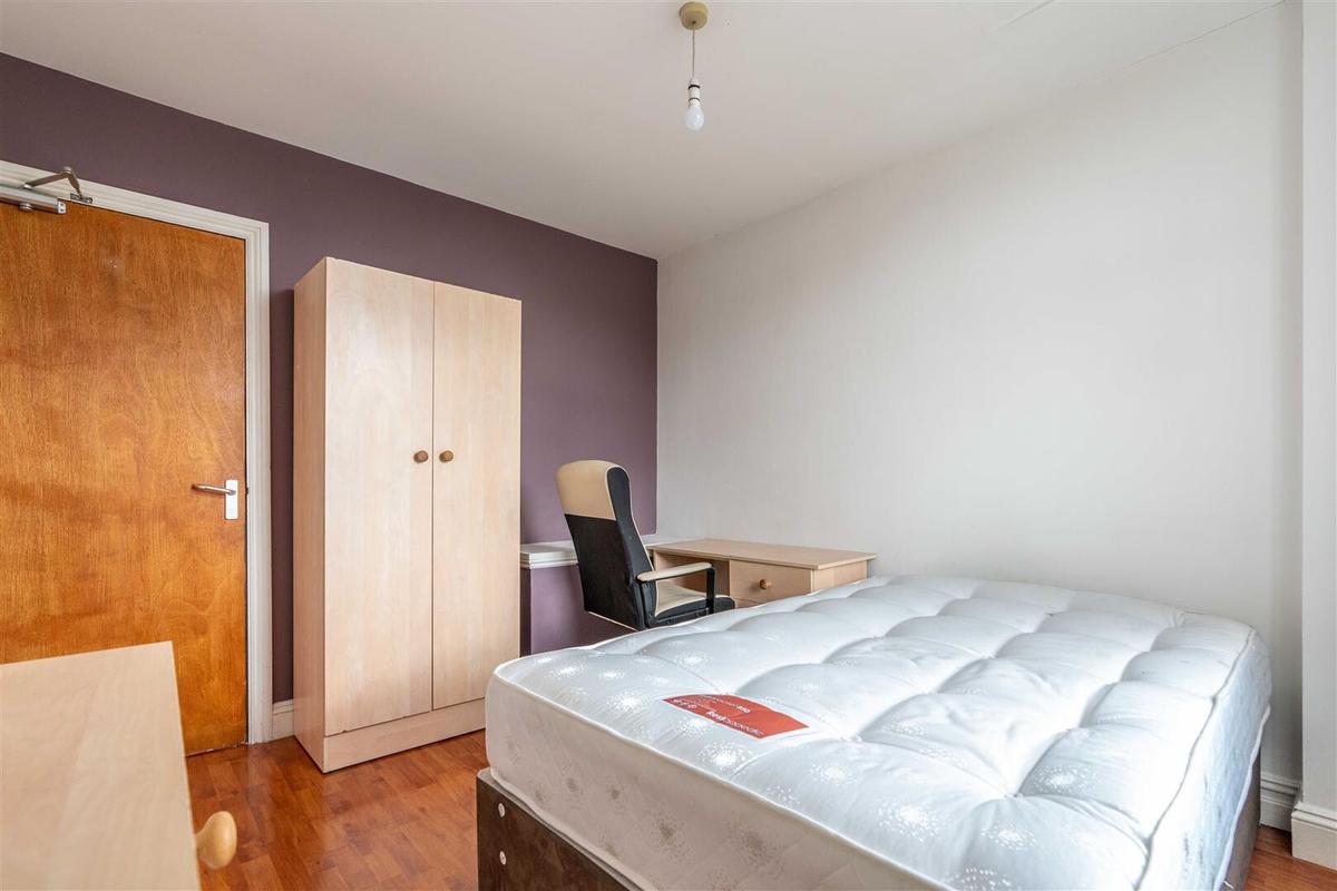 5 bedroom apartment for rent Dinsdale Road Newcastle, NE2 1DP | UniHomes