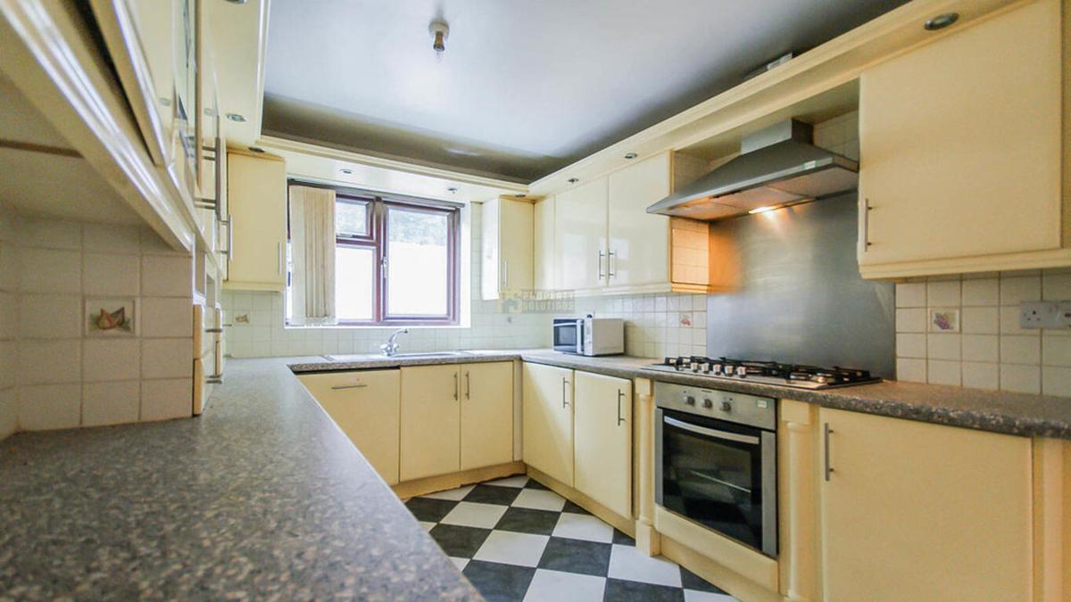 5 bedroom house for rent St Andrews Road Birmingham, B9 4NB | UniHomes