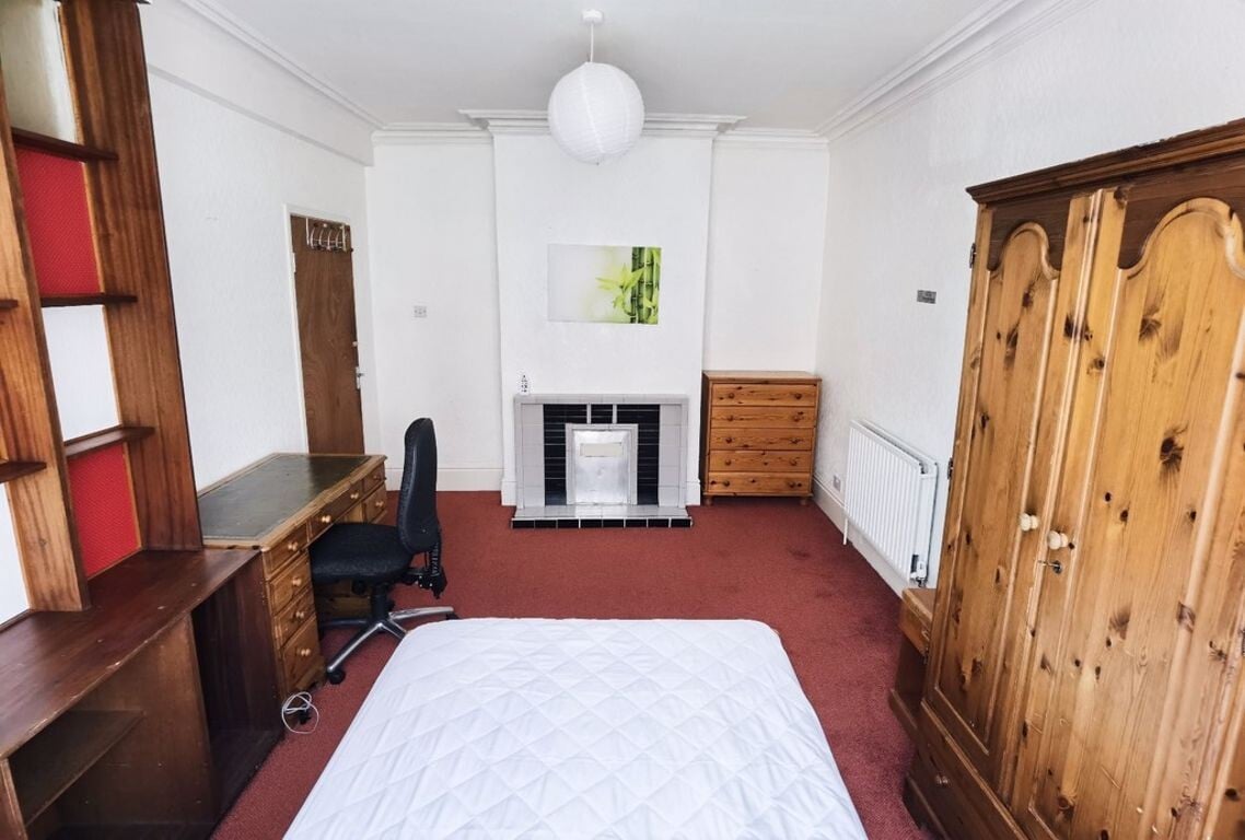 5 bedroom house for rent Margate Road Portsmouth, PO5 1EZ | UniHomes