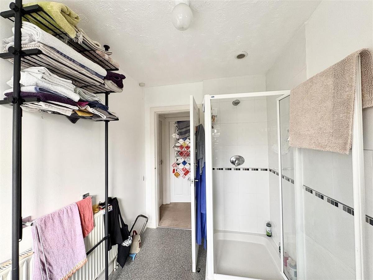 2 bedroom house for rent Abbey Bridge Nottingham, NG7 2NH | UniHomes