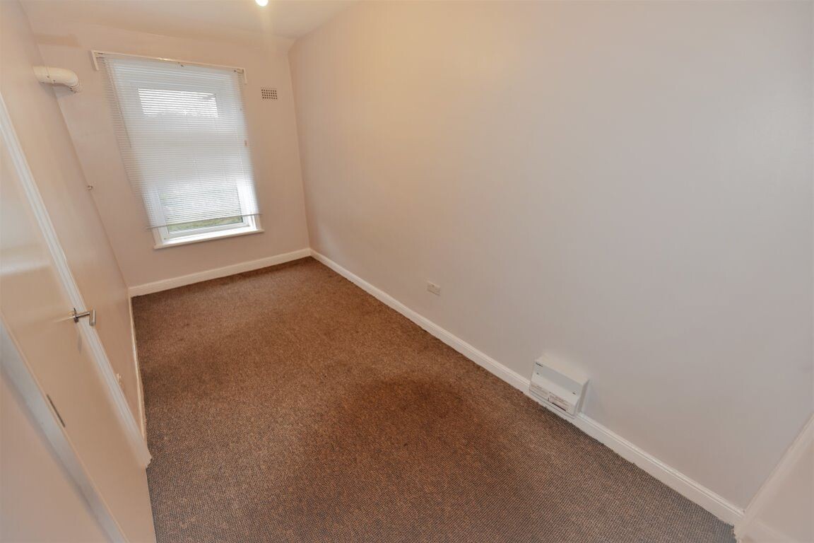 2 bedroom house for rent Springwood Road Flat 10, Leeds, LS8 2QA | UniHomes