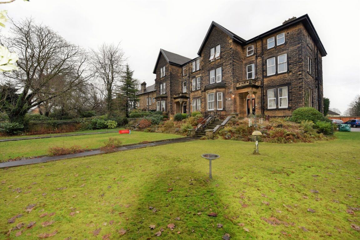 2 bedroom house for rent Springwood Road Flat 10 Leeds, LS8 2QA | UniHomes