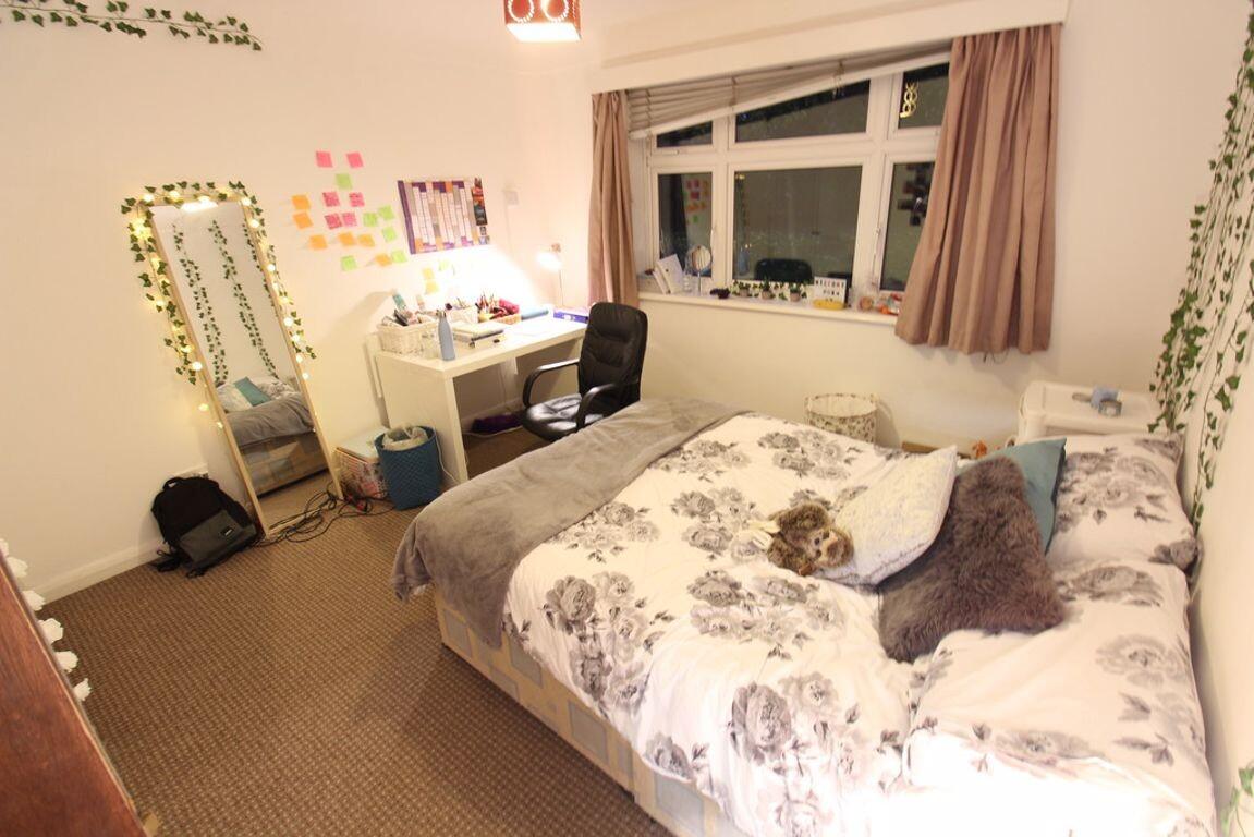 3 bedroom apartment for rent Bassett Avenue, Southampton, SO16 7DR ...