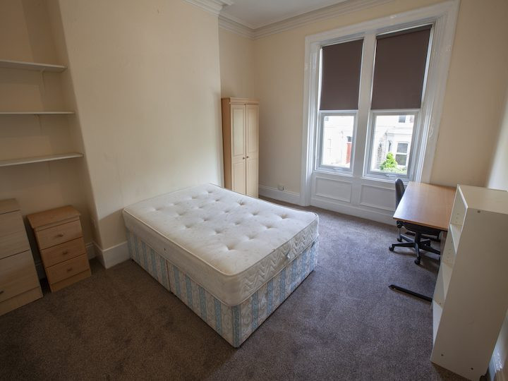 7 bedroom house for rent Manor House Road Newcastle, NE2 2LY | UniHomes