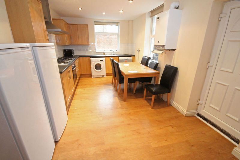 7 bedroom house for rent Manor House Road, Newcastle, NE2 2LY | UniHomes