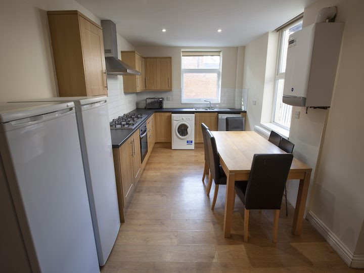 7 bedroom house for rent Manor House Road, Newcastle, NE2 2LY | UniHomes