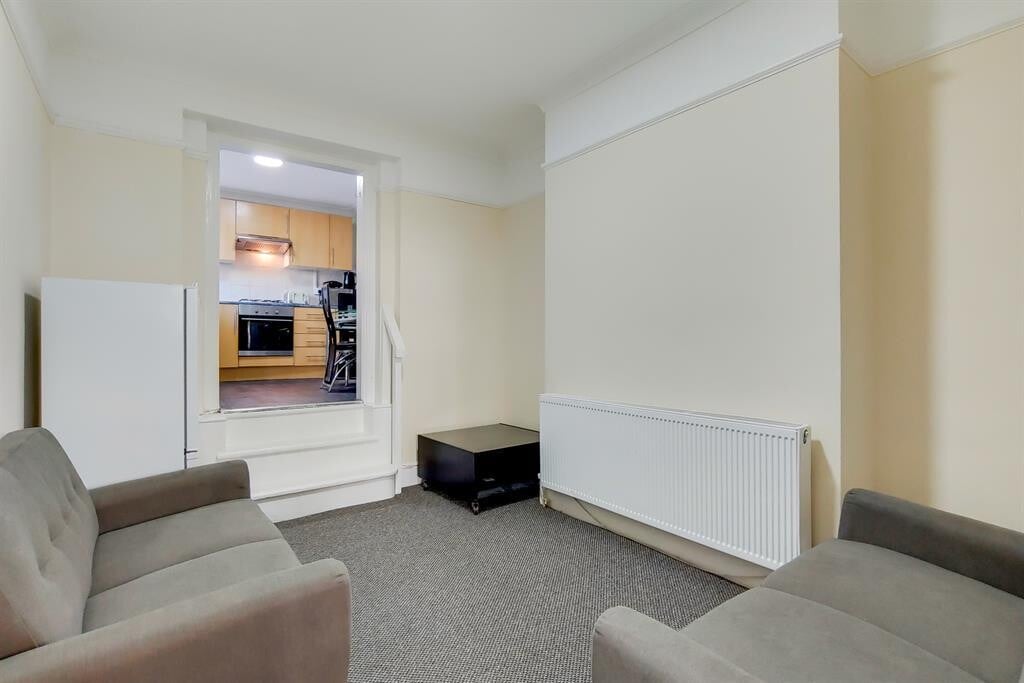 5 bedroom house for rent Royal College Street, London, NW1 0TA | UniHomes