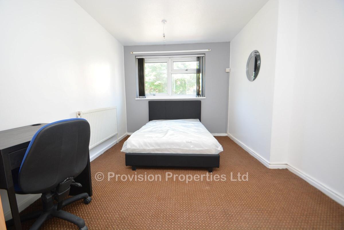 3 bedroom house for rent Kendal Lane Leeds Leeds, LS3 1AS | UniHomes